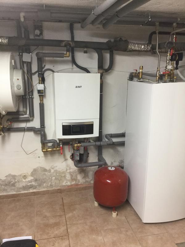 IVT AIRX 90 + AIRBOX E 50 - 90 + zásobník IVT DS 200 R | Inovatech Plzeň - tepelná čerpadla v Plzni